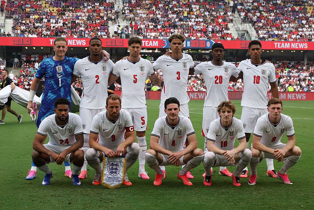 The Three Lions have landed: England arrives in Kansas City for the ...