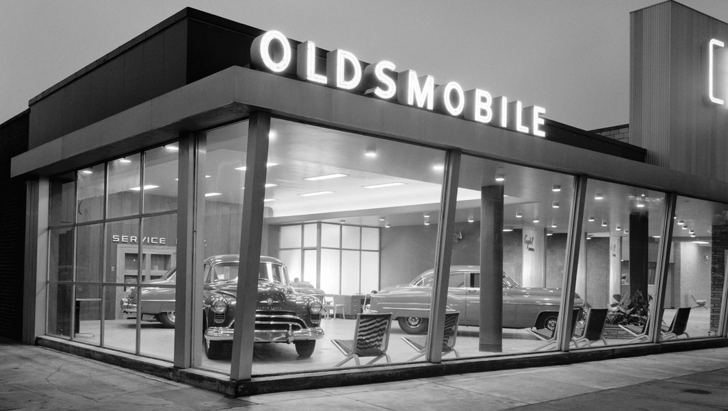 11 scenes from vintage car dealerships
