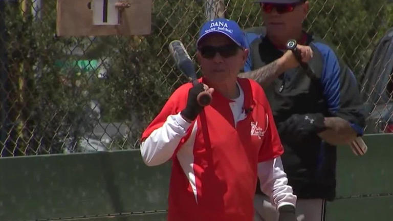 90-year-old Louis ‘a legend’ for Point Loma senior softball
