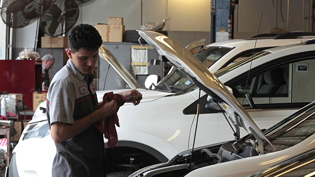 Consequences of neglecting engine oil changes