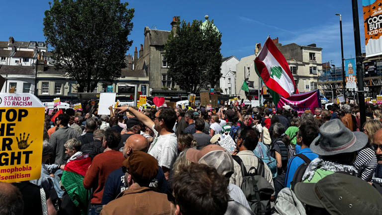 Five arrests at anti-immigration and counter protest