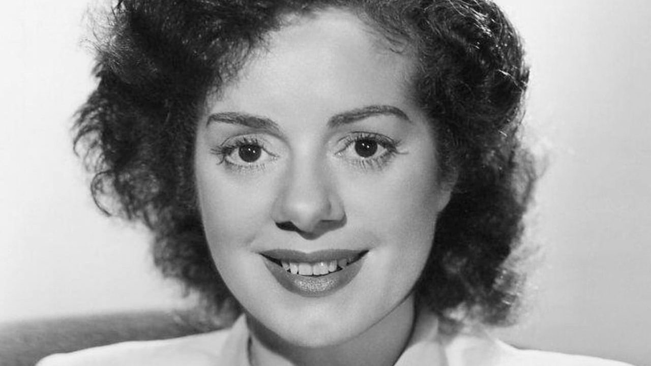 Elsa Lanchester’s extraordinary life was far more fascinating than her ...