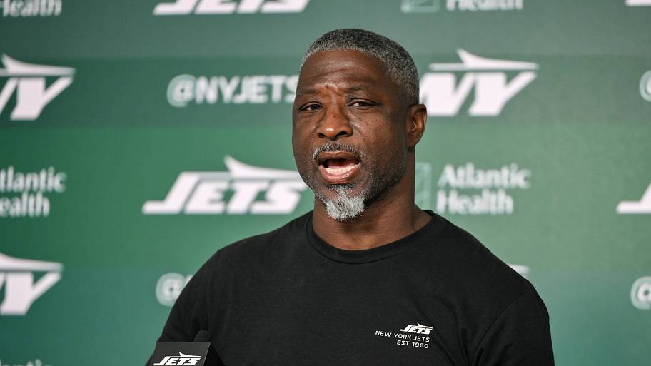 Aaron Glenn and more coaches who will be fighting for their jobs in 2026