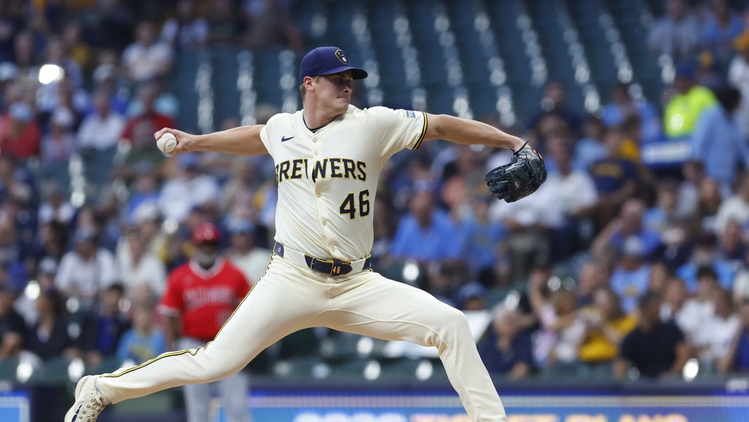 Brewers eye López, Alcántara after Priester injury blow