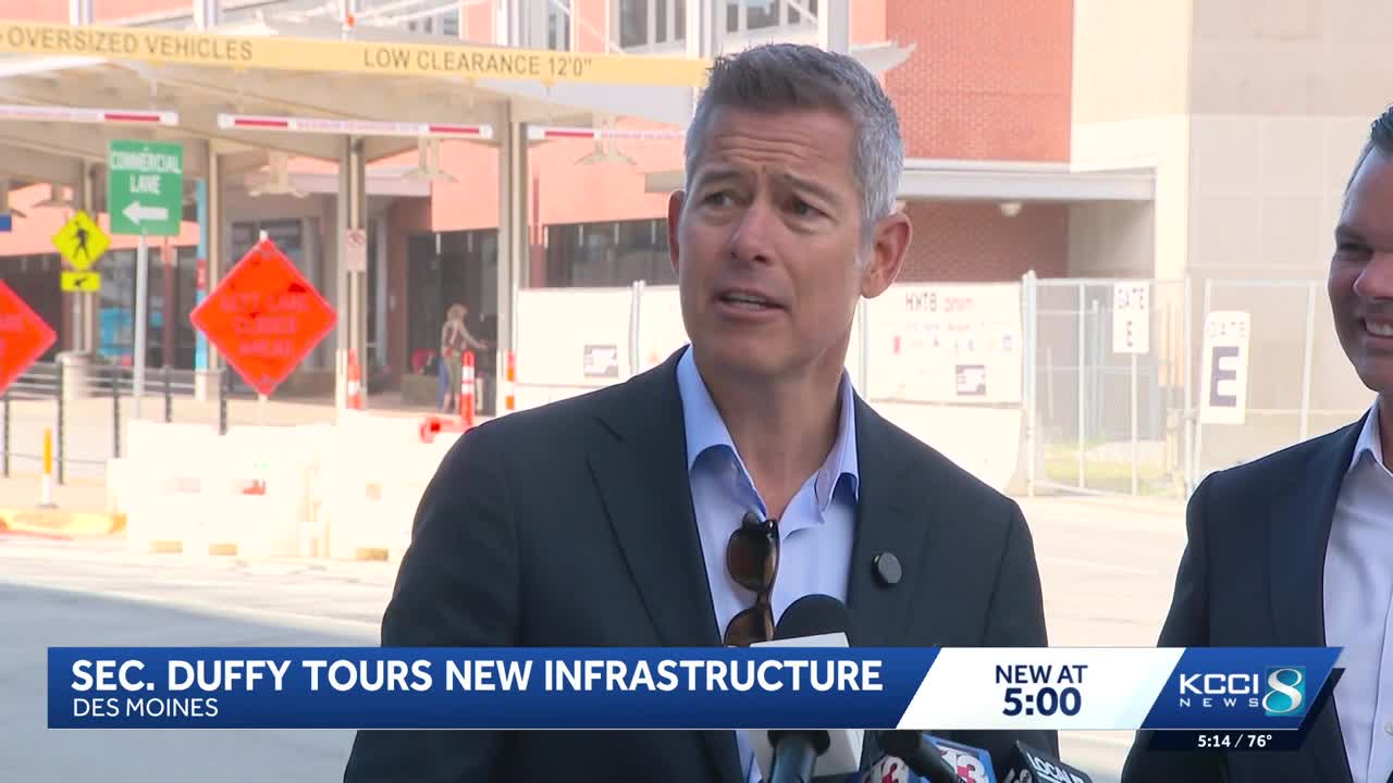 US secretary of transportation visits Des Moines' new airport terminal ...