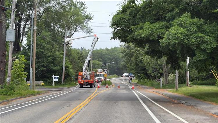 Strong winds cause power outages, several trees to fall in Maine