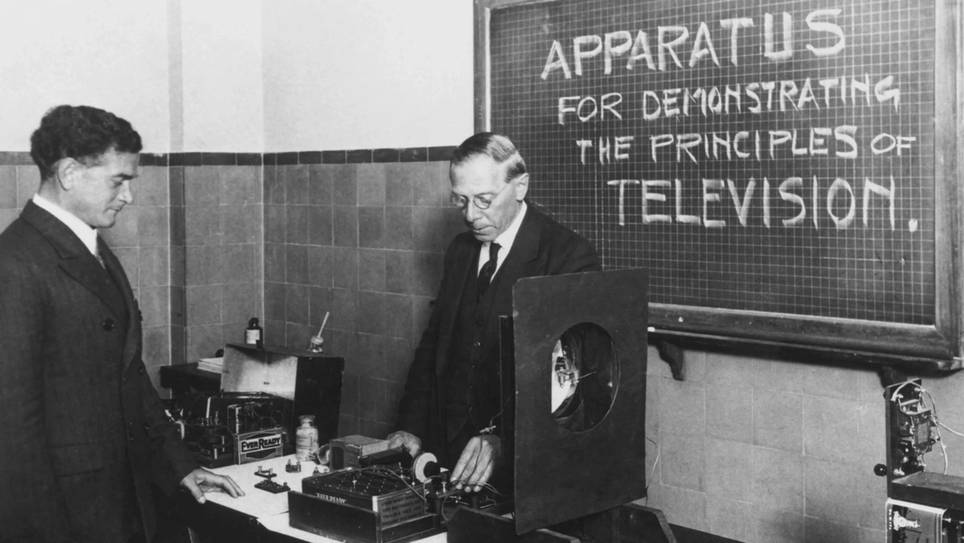 10 defining moments in television history