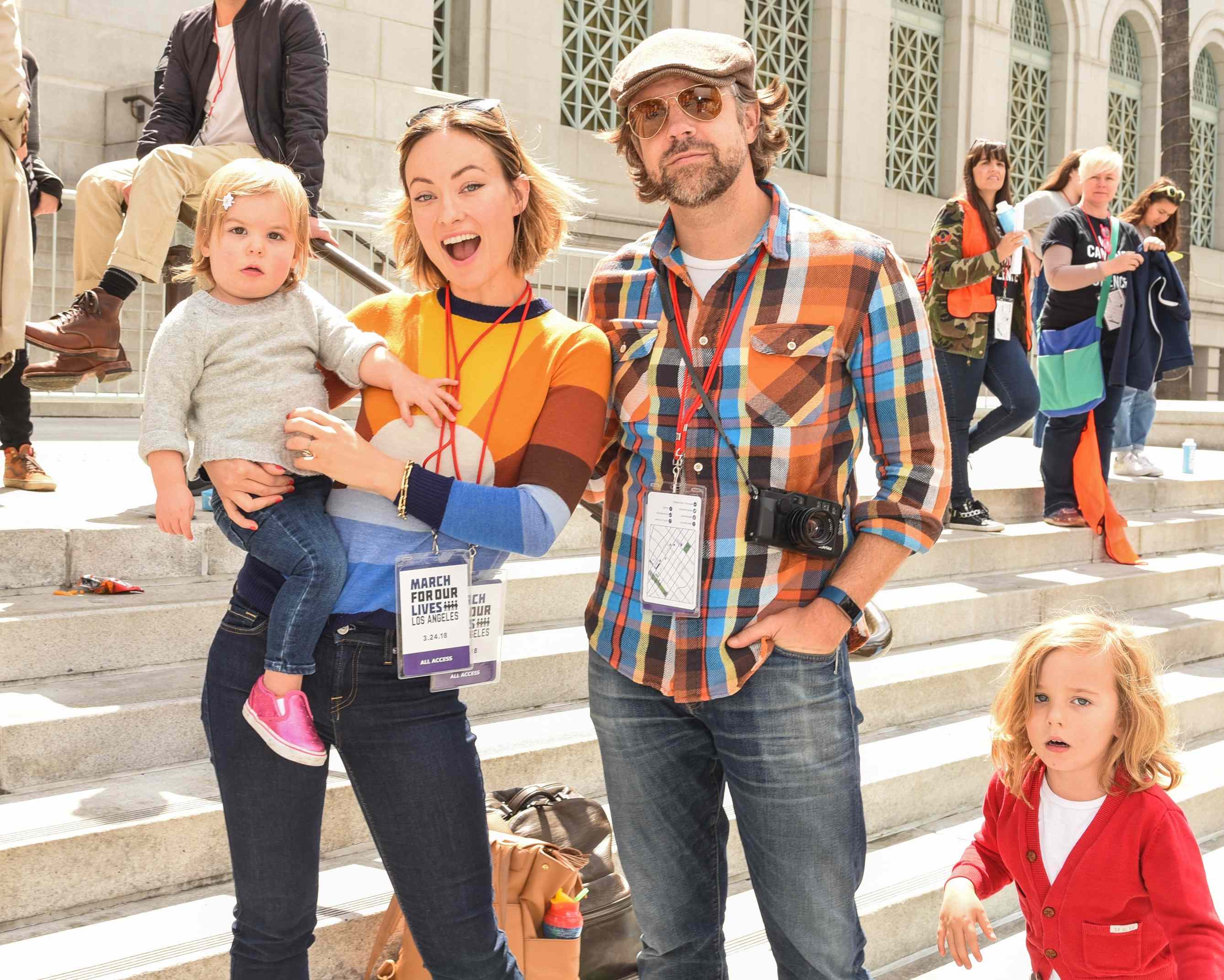 All about Olivia Wilde's two kids, Otis and Daisy, and her co-parenting ...