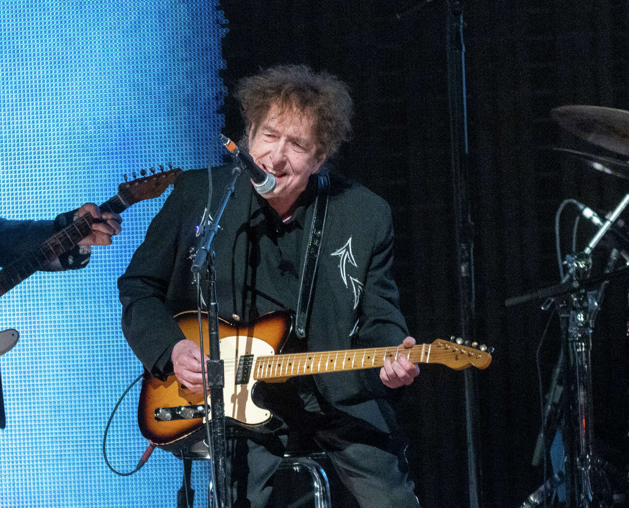 This legendary musician's upcoming Texas show comes with unexpected ...