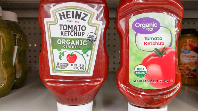 Our favorite ketchup brand is almost identical to Heinz (and cheaper)