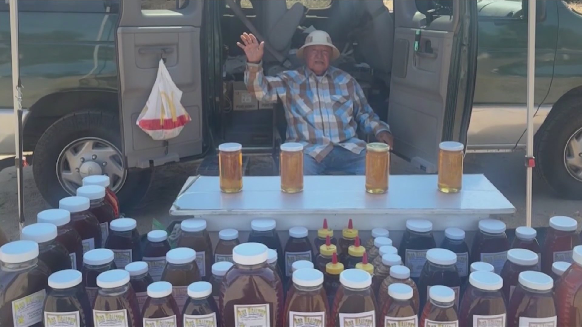 Community comes together to celebrate Fresno's 'The Honey Man,' Richard ...