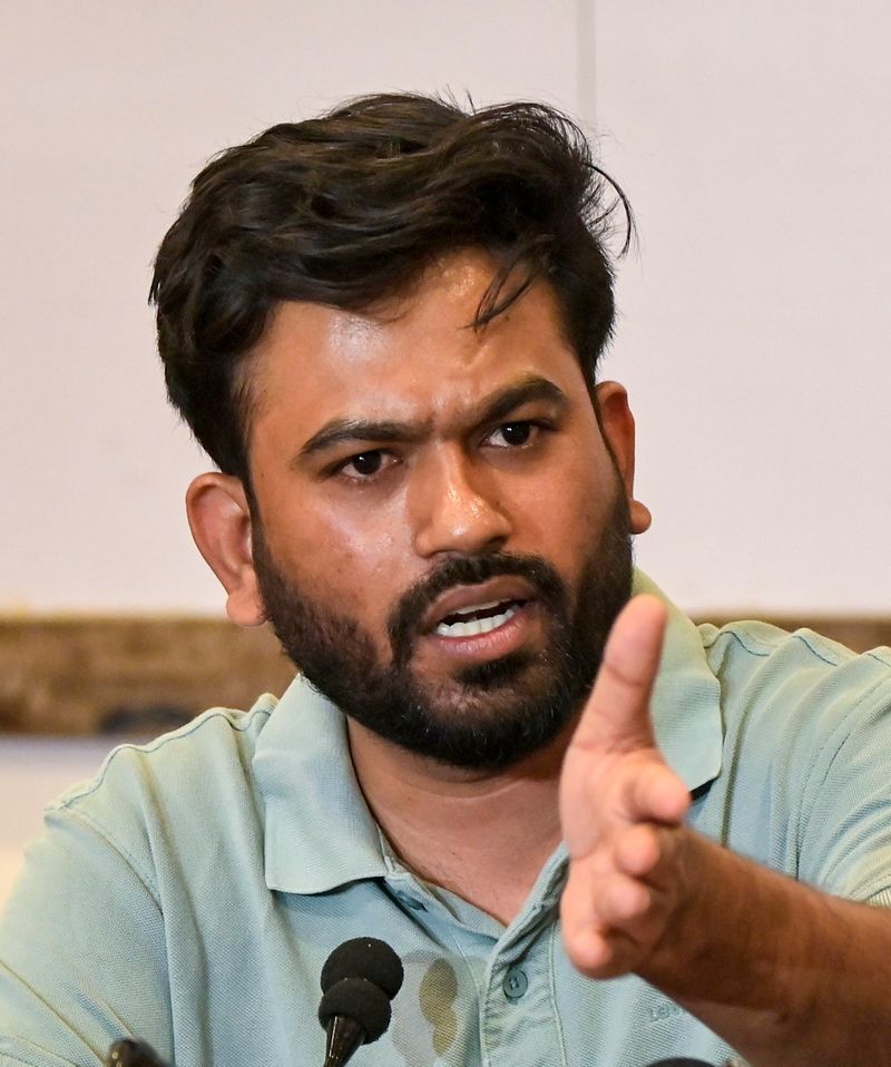 Cockroach Janta Party founder Abhijeet Dipke writes to PM Modi, flags ...