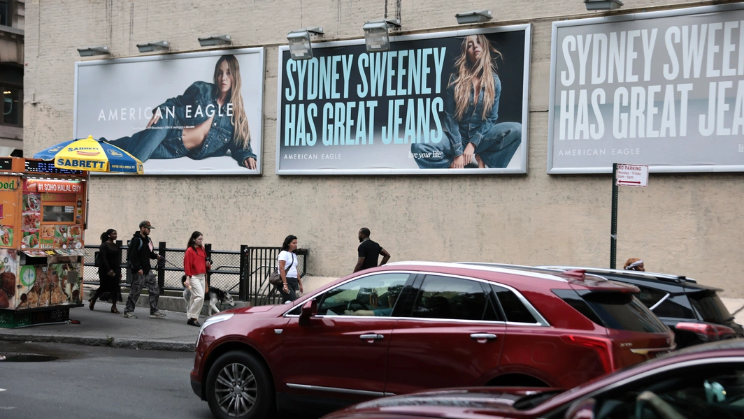 Amanda Seyfried and Sydney Sweeney amid ad controversy
