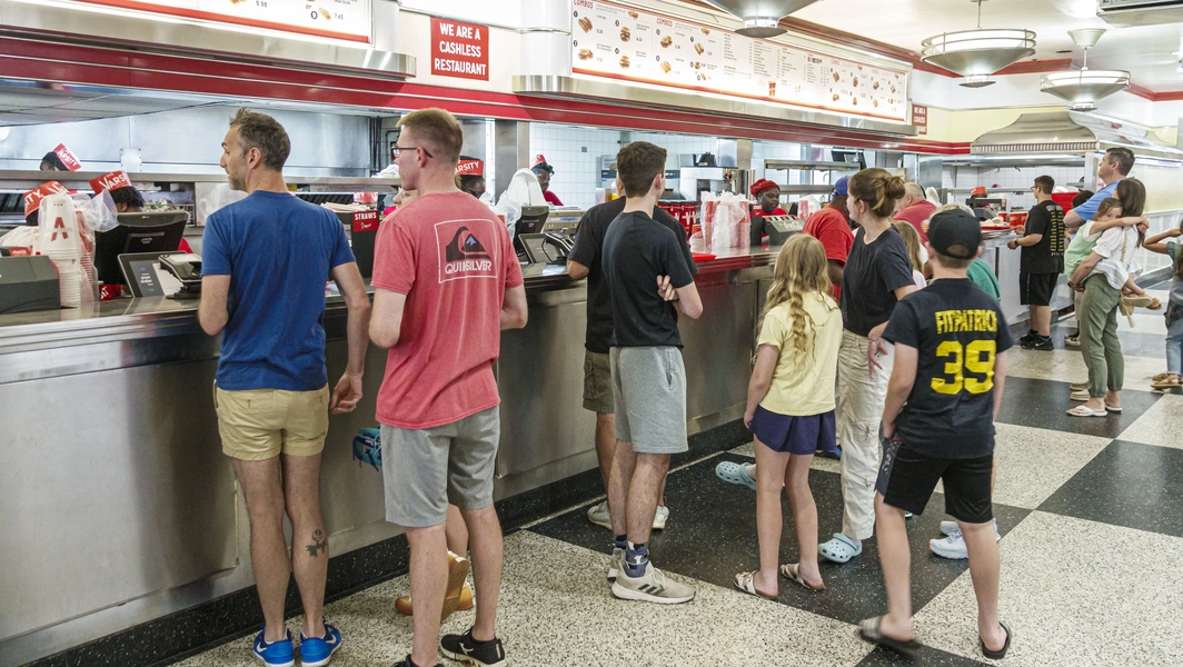4 beloved regional fast food chains on the East Coast