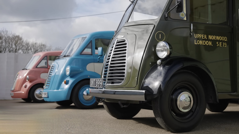 This new van is going very old-school with its design - back to the '40s