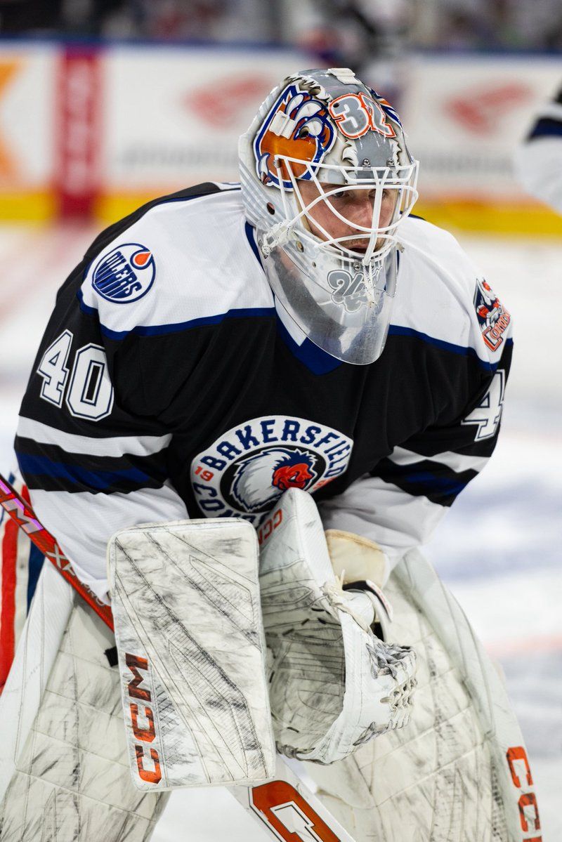 Edmonton Oilers avoid big mistake, hold on to top-performing prospect ...