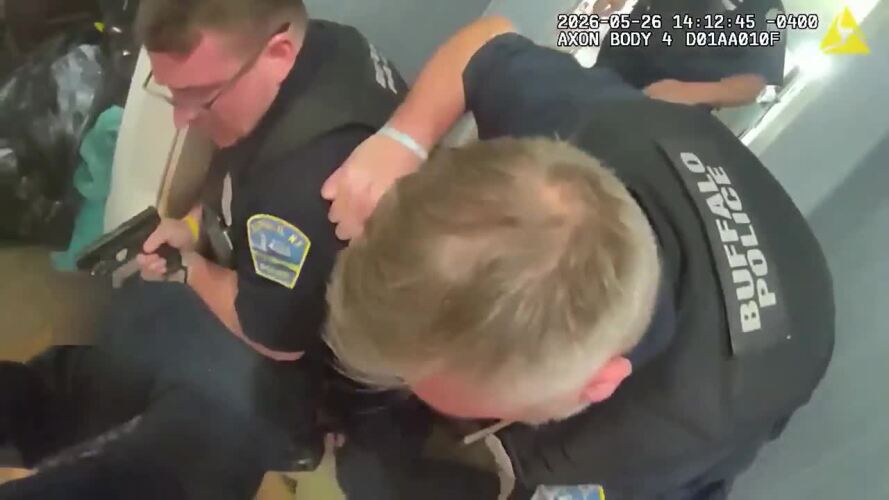 Man accused of shooting Buffalo officer indicted on first-degree ...