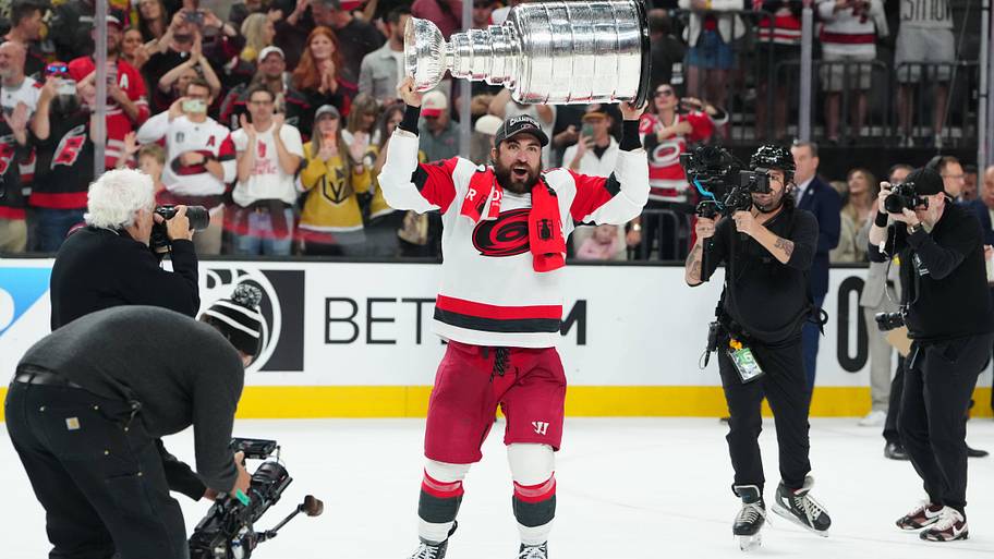 Golden Knights fans can't be mad at this original misfit for his ...