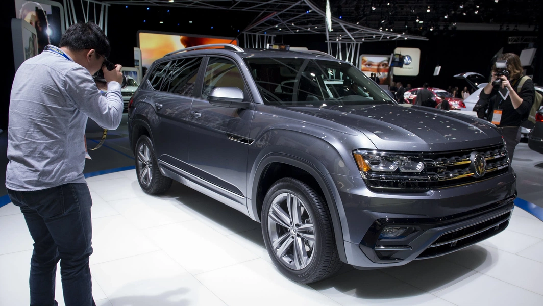 Luxury SUVs gain new status as masculine power symbols