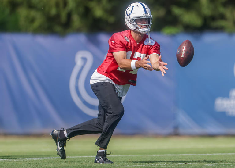 CBS Sports believes Colts 'best-and-worst case outcomes' both involve ...