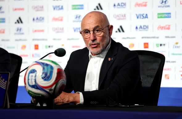 Spain manager stands firm after team's 0-0 World Cup draw with Cape Verde