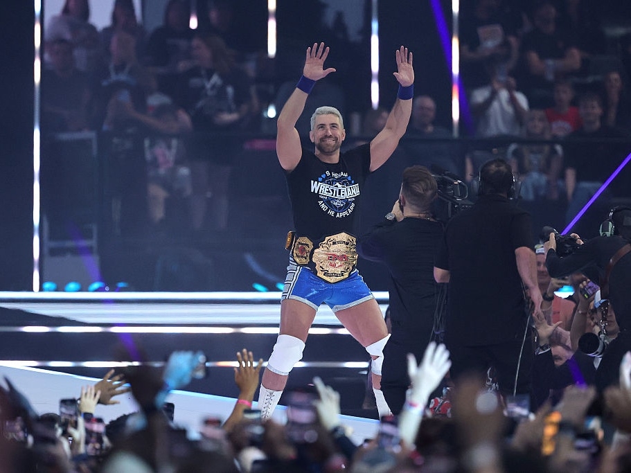 WWE superstar Joe Hendry talks love for Tim Hortons, his journey to WWE ...