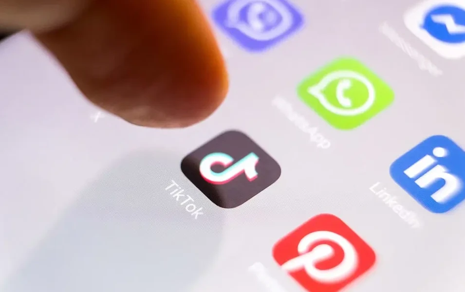 Study finds TikTok sunscreen myths draw more engagement than facts