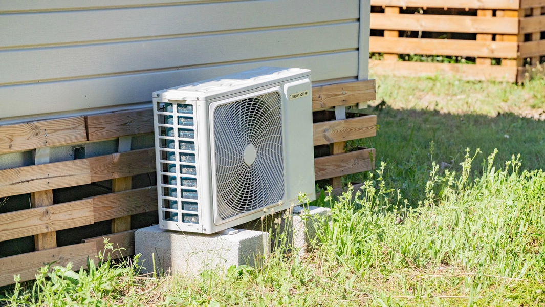 15 smart upgrades to improve mobile home living