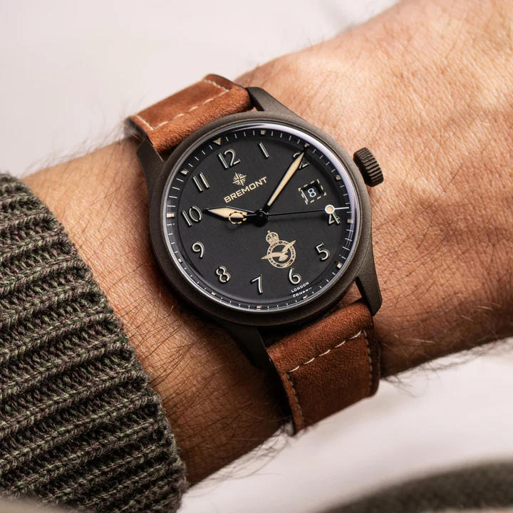 Bremont HMAF Altitude 39 Date : Une montre militaire britannique ...
