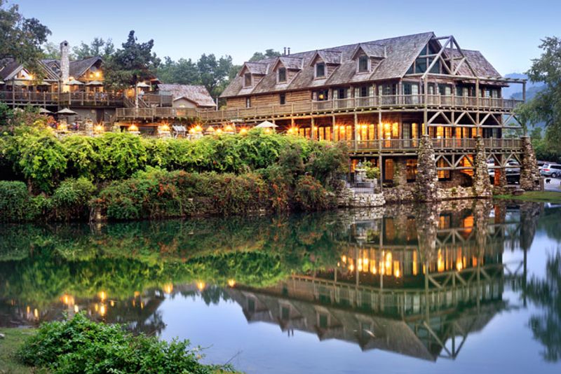This Missouri wilderness resort has a giant ancient sinkhole you can ...