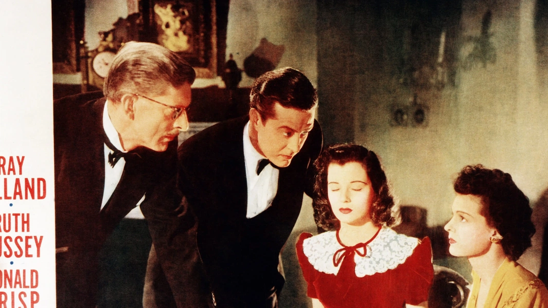 15 Iconic Haunted House and Gothic Horror Stories