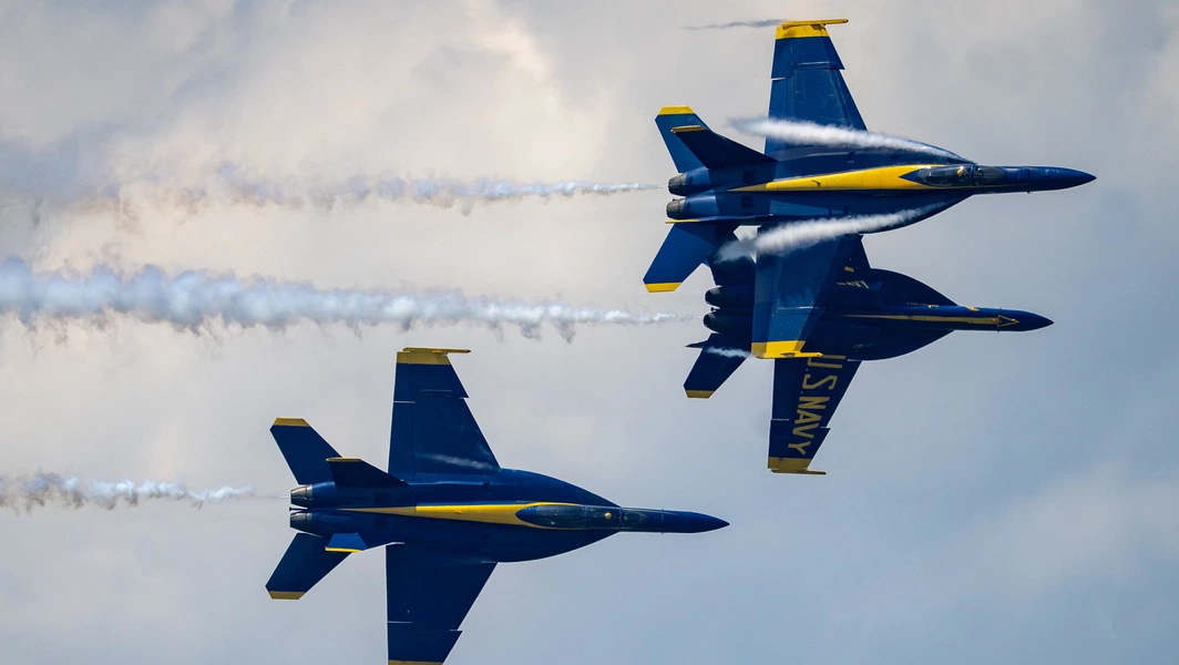 19 facts about the US Navy Blue Angels