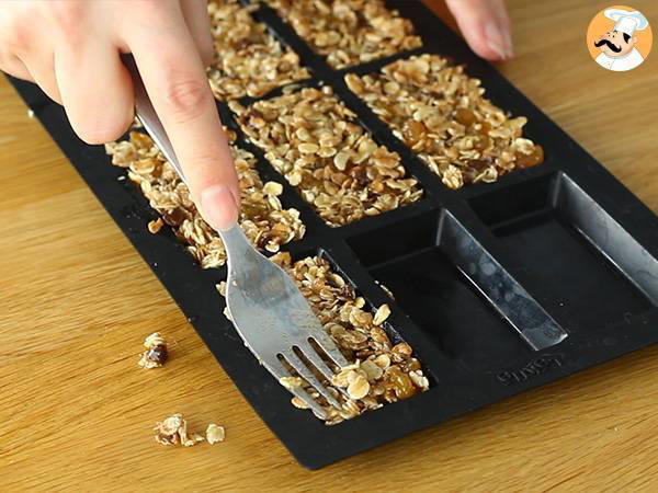 Energy granola bars - video recipe!