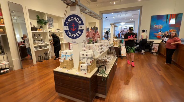 New Providence Place pop-up showcases RI small businesses