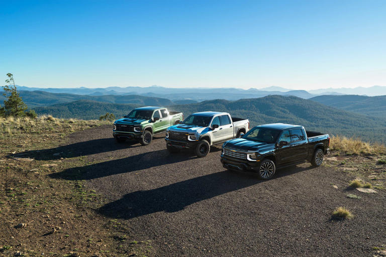 Chevy kills its most iconic truck engine to build two massive new V8s