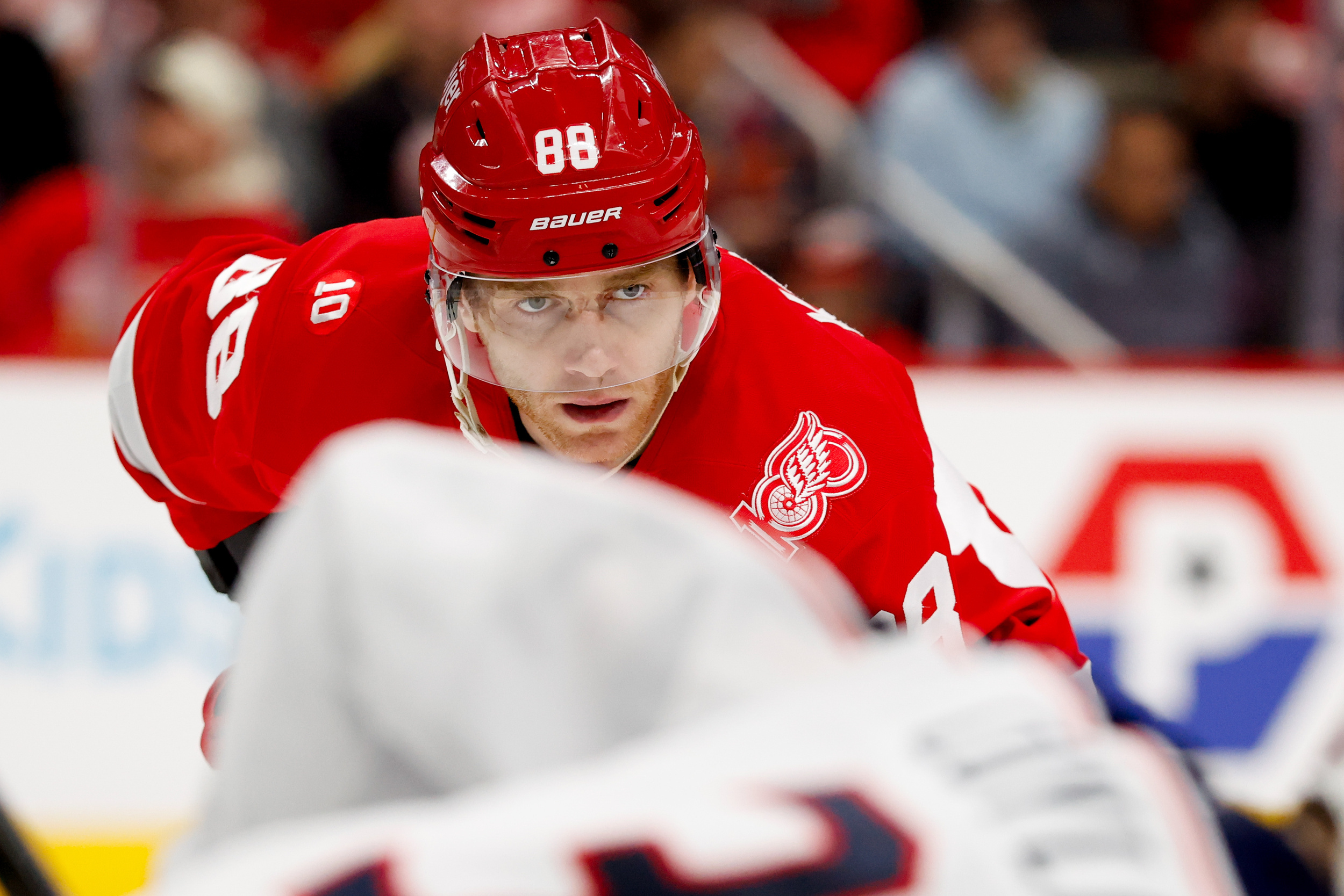Red Wings want him back, but Patrick Kane has other plans