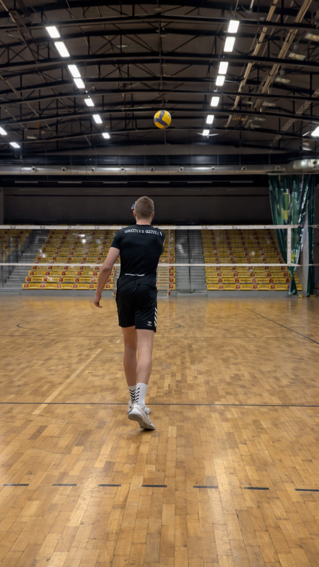 How volleyball levels affect your serving skills and performance