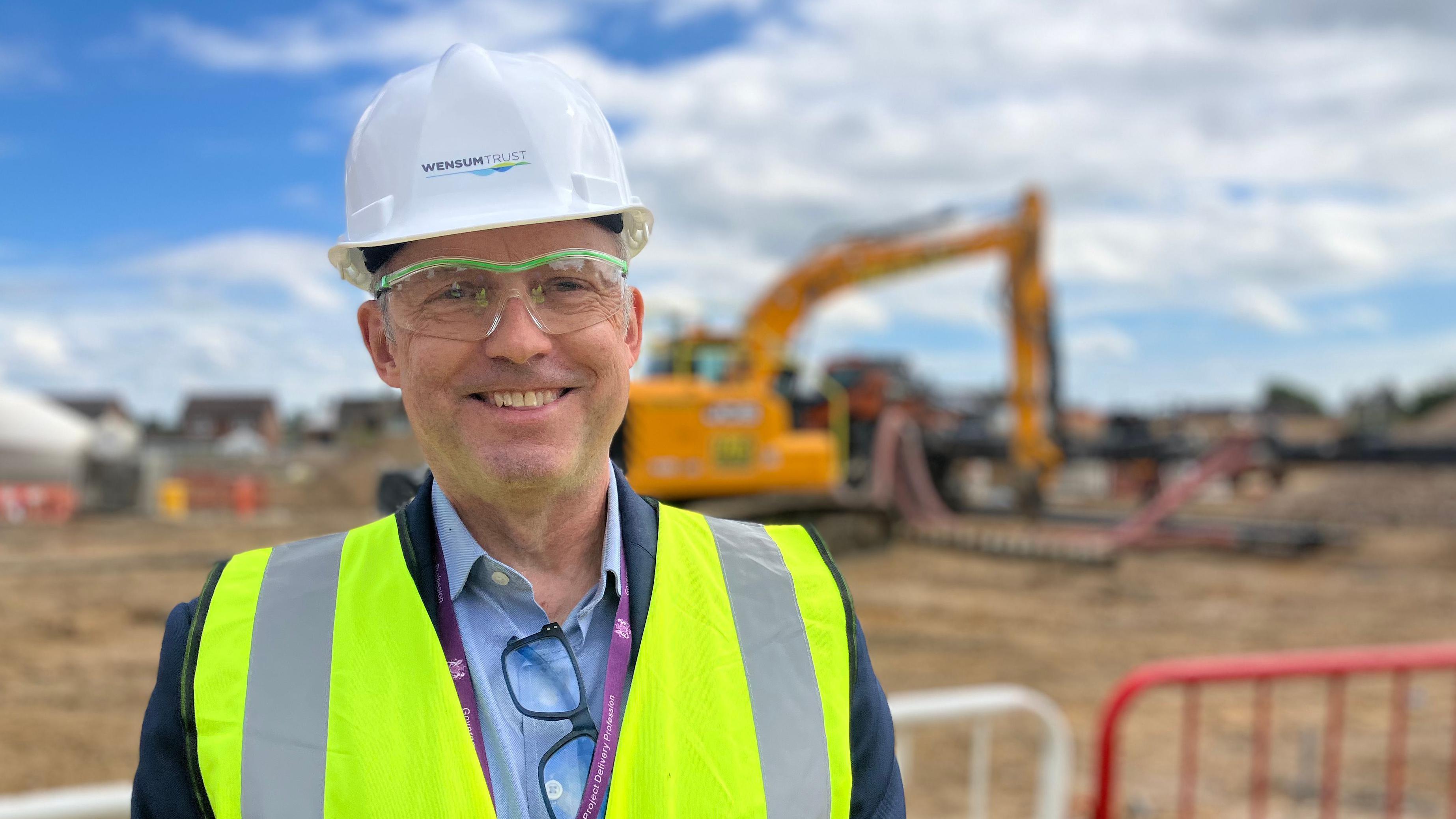 School rebuild is like Lego project, say builders