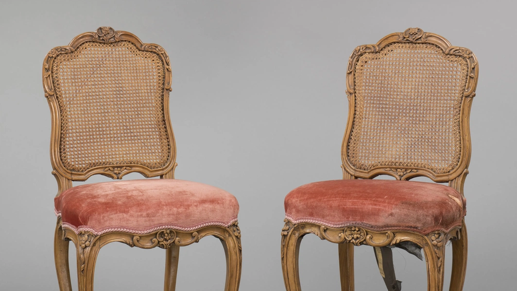 Understanding antique and vintage chairs