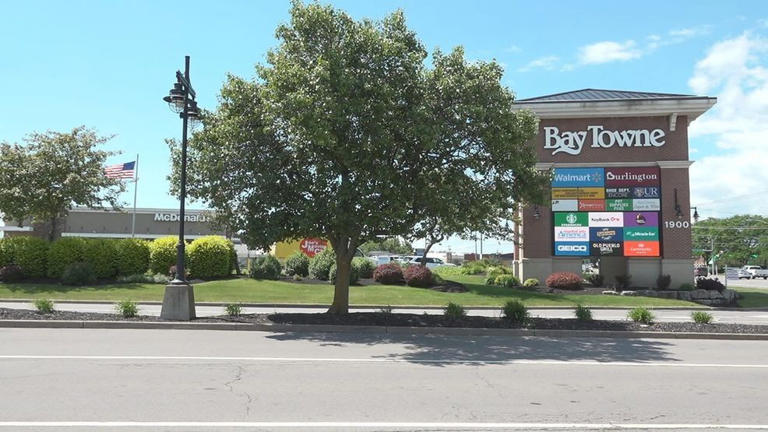 Penfield approves Chuck E Cheese 'Adventure World' playground in ...