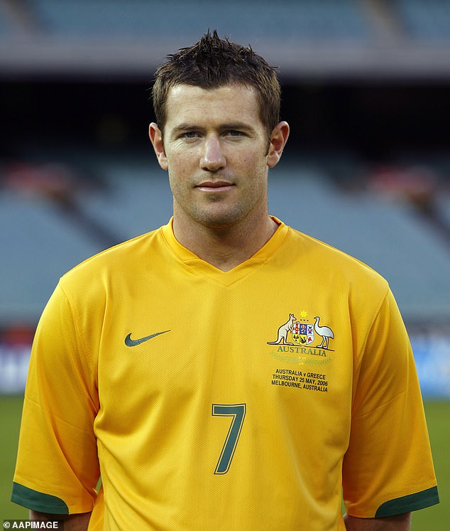 Socceroos legends throw the first pitches at baseball game in the ...