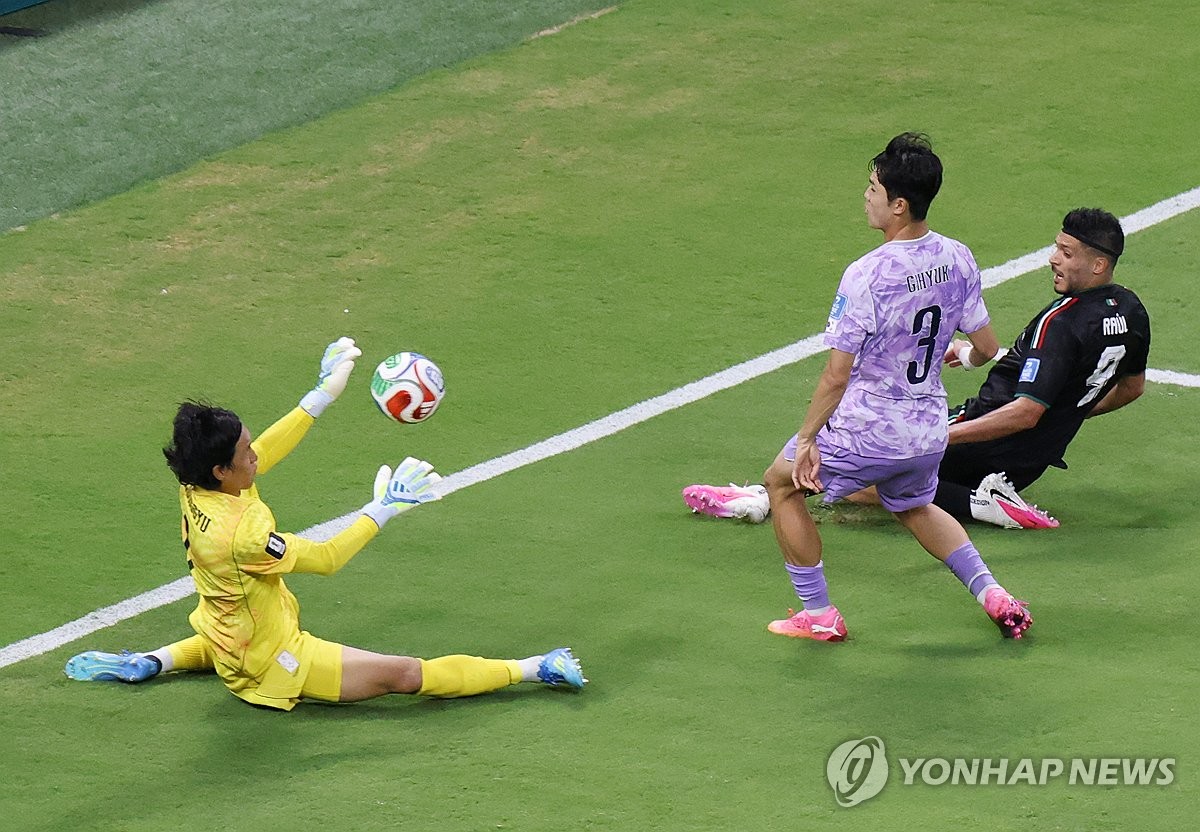S Korea-Mexico World Cup match
