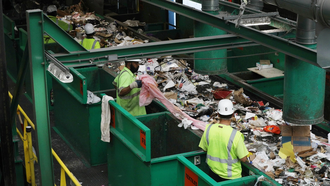 Environmental and health costs of plastic ice trays