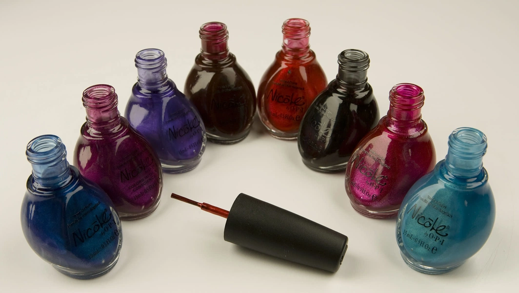 6 iconic OPI nail polish shades
