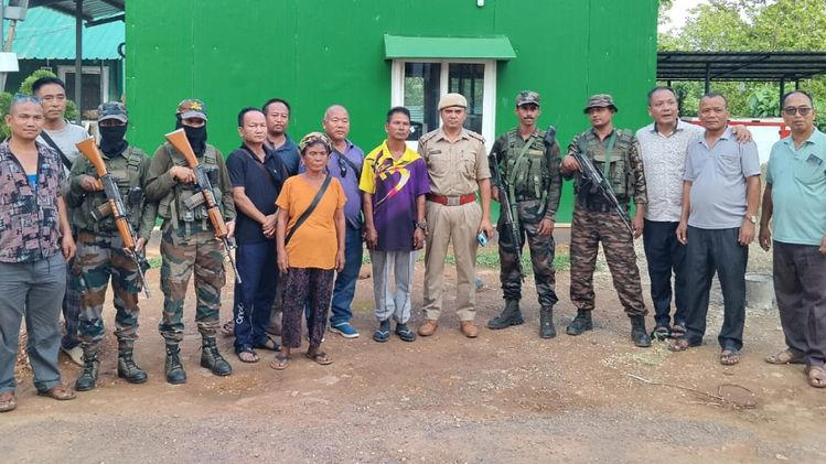 Security forces in Manipur rescue abducted Moreh resident, reunite him ...