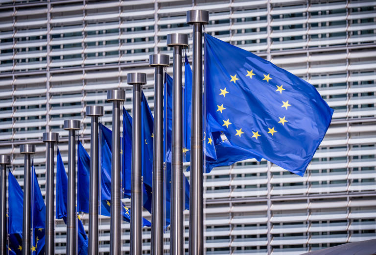 EU leaders mull long-term budget