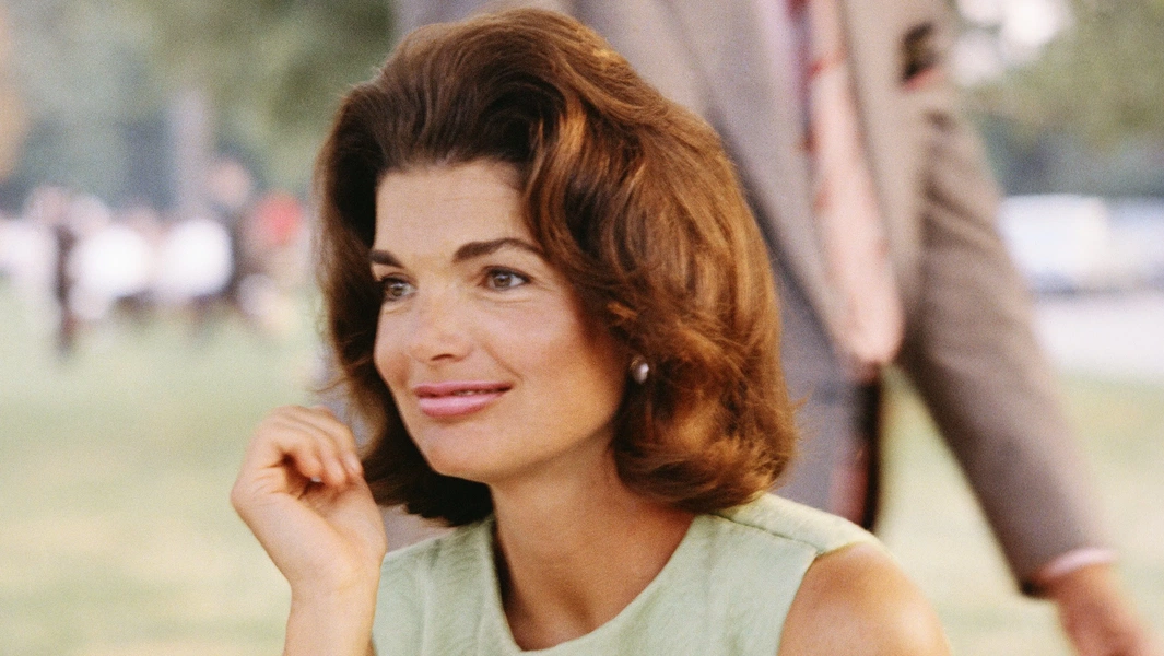 13 timeless style lessons from Jackie Kennedy
