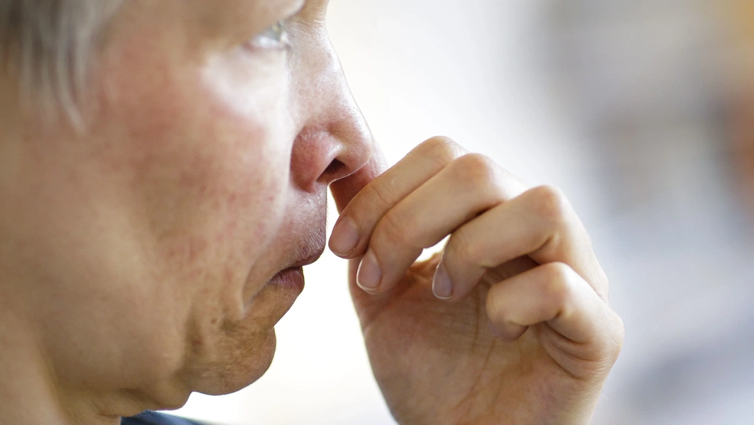 8 body parts you should never touch