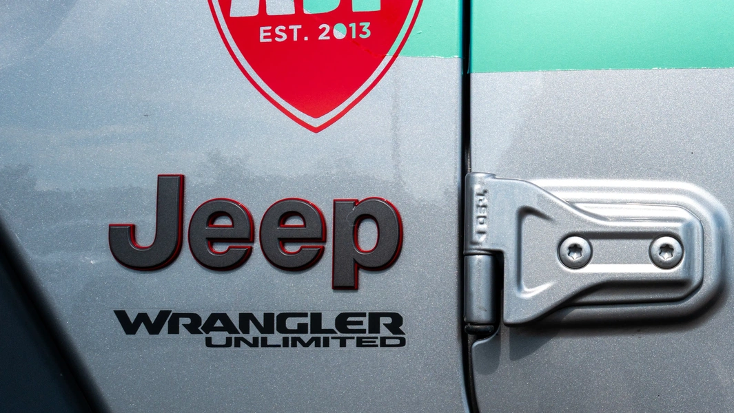 SUV recalls and low reliability spark buyer warnings