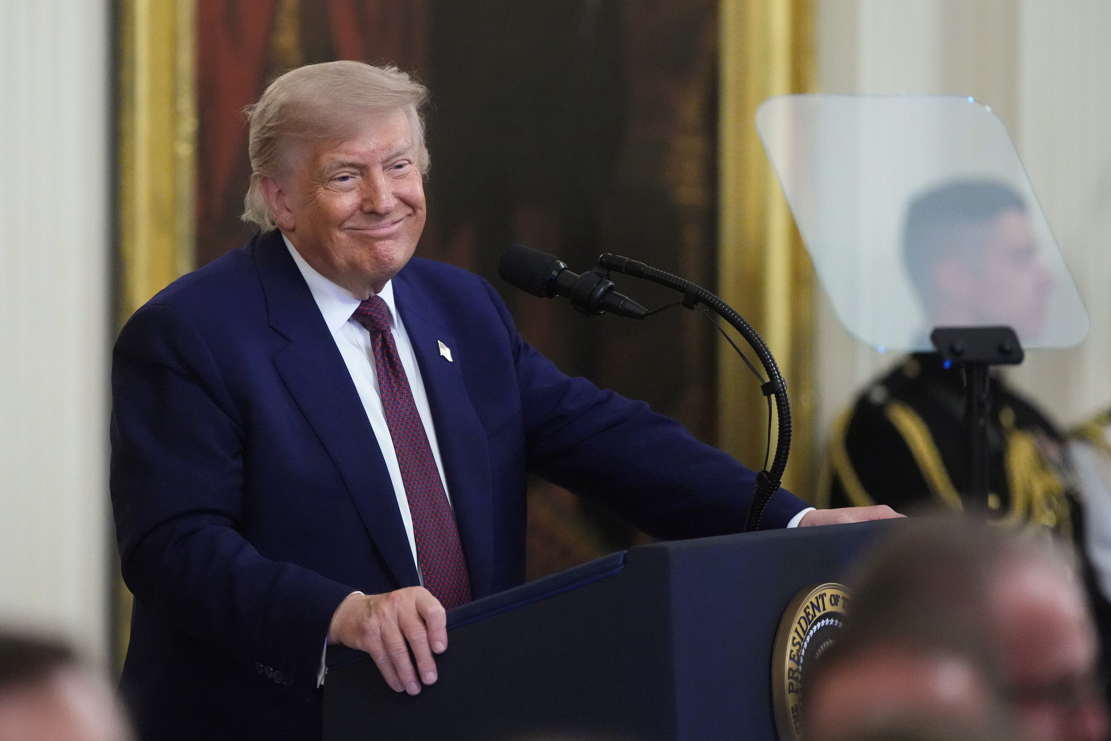 CNN panel bursts out laughing at Trump’s dictator defense